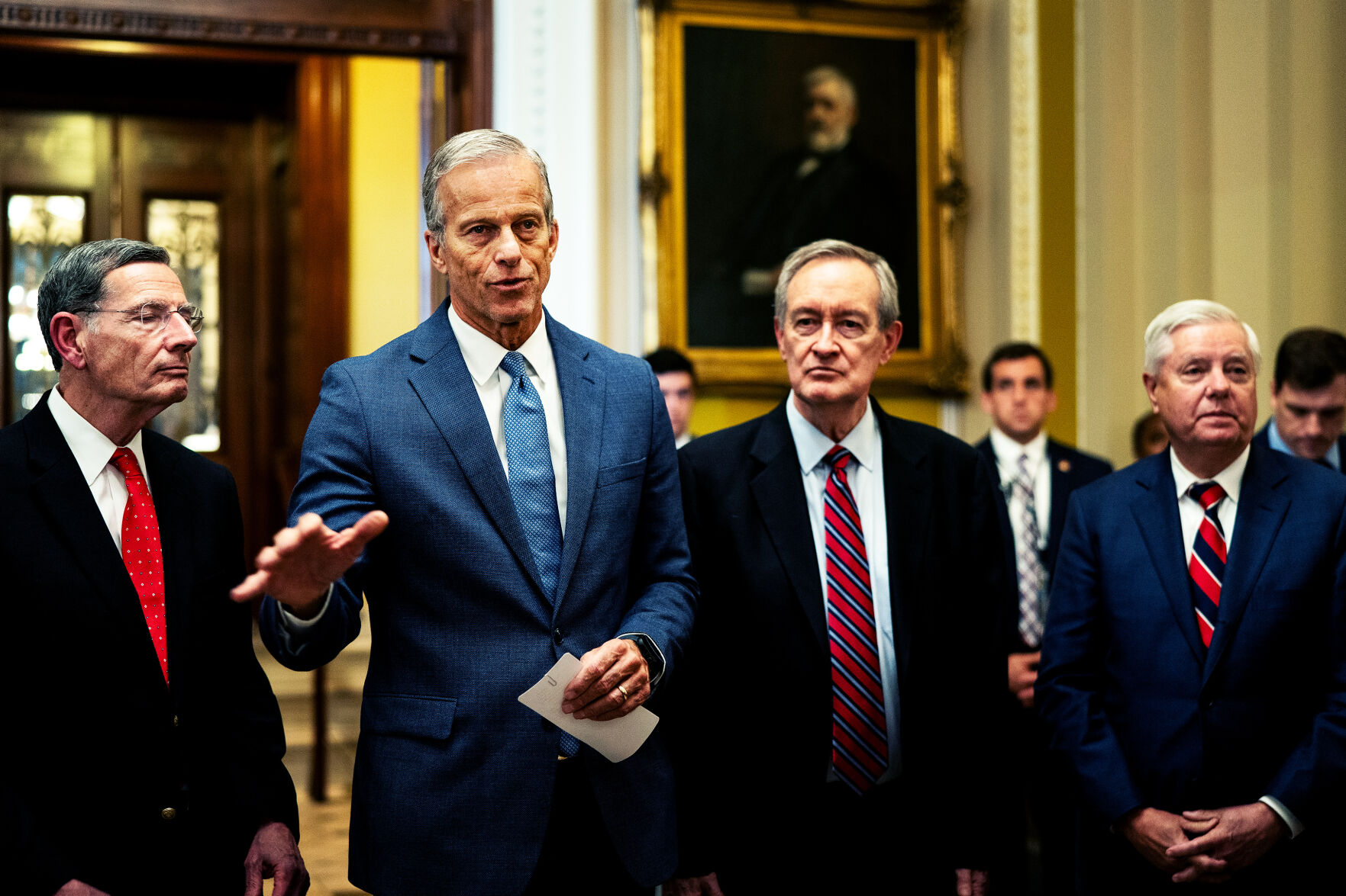 Senate passes Trump’s tax bill, sending it to House for final vote ...