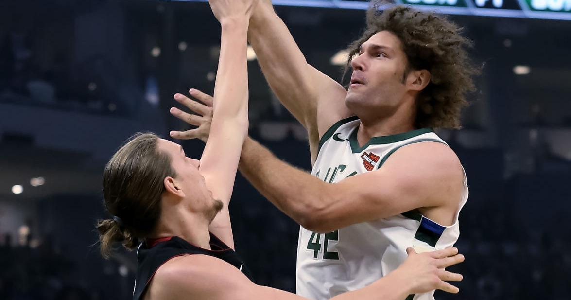 Robin Lopez bought stolen Disney items | National Sports | postguam.com