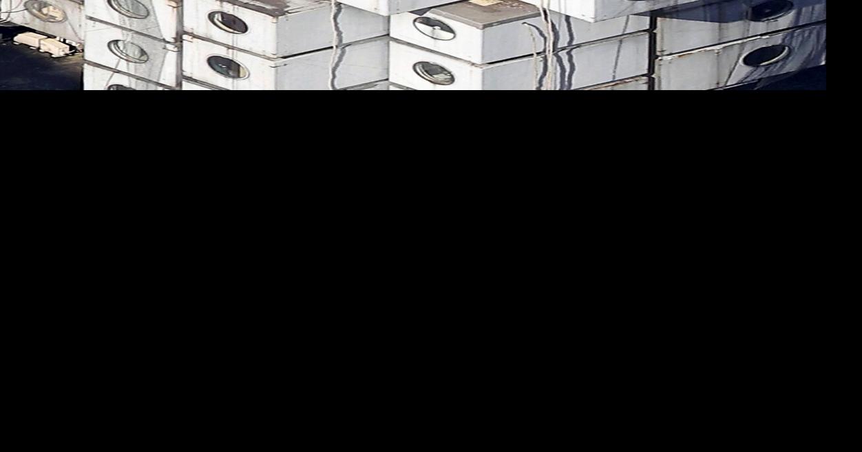 Beloved capsule tower in Tokyo to be bulldozed | Lifestyle | postguam.com