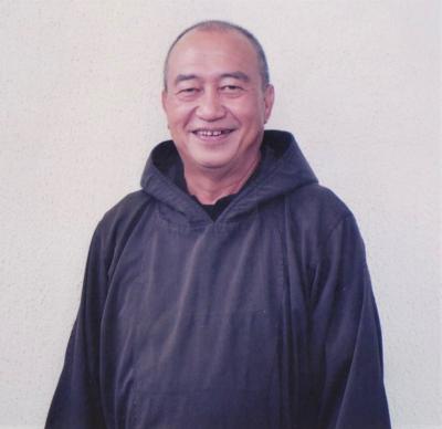 Catholic faithful mourn beloved Capuchin friar | Local News | postguam.com