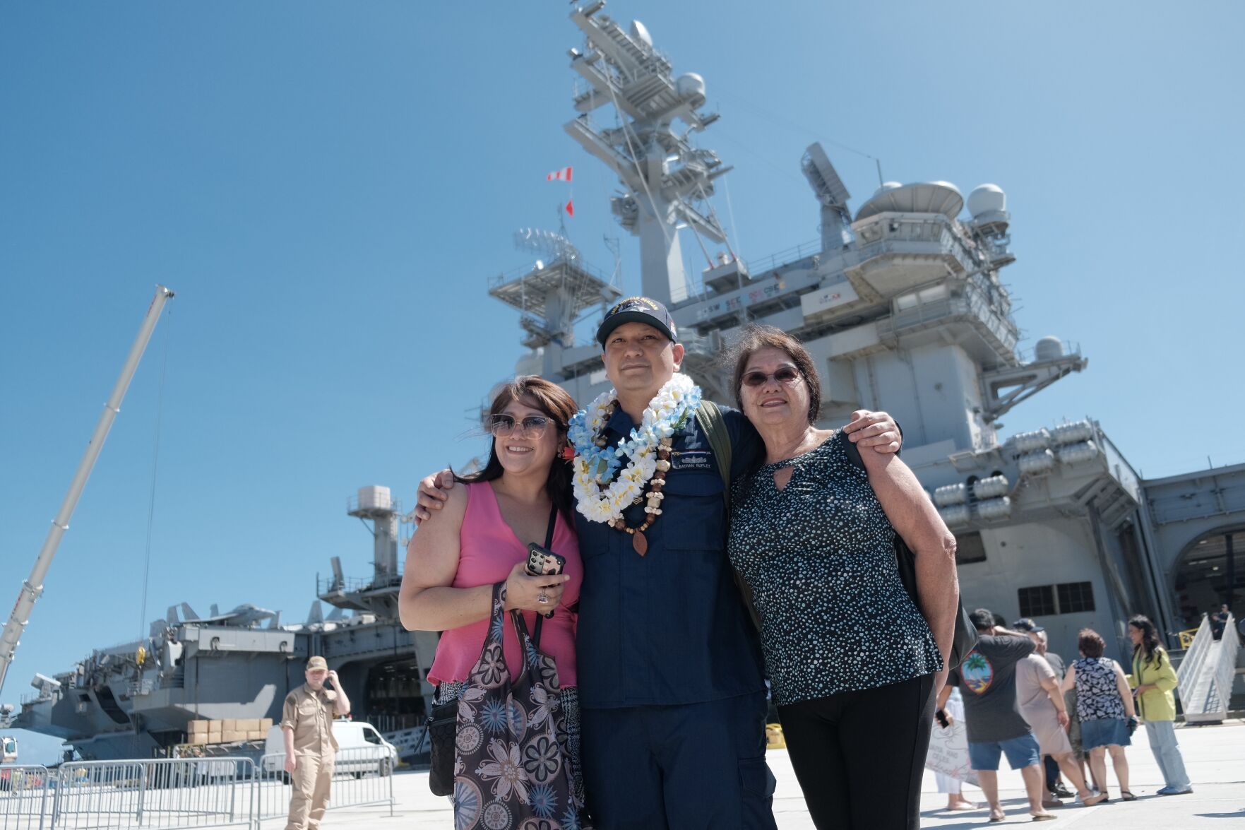 Gipper makes Guam port call | Local News | postguam.com