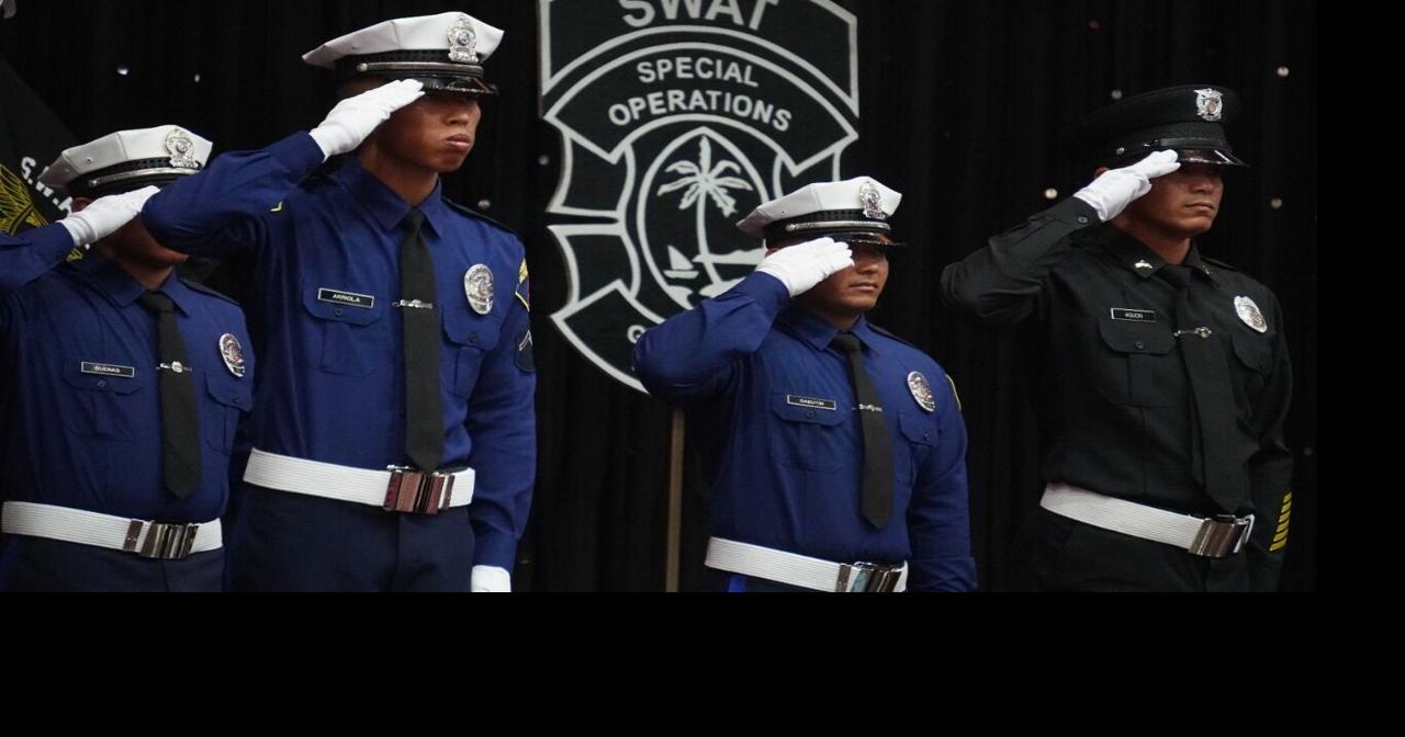 12 graduate from SWAT training | Local News | postguam.com