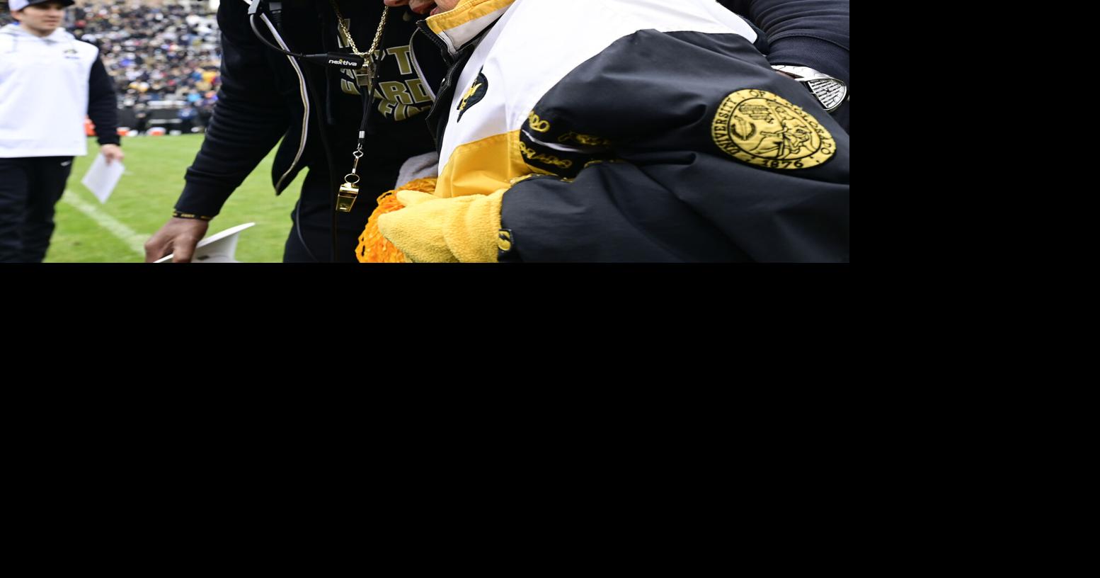 98-year-old super fan kicks off first spring game at Folsom Field ...