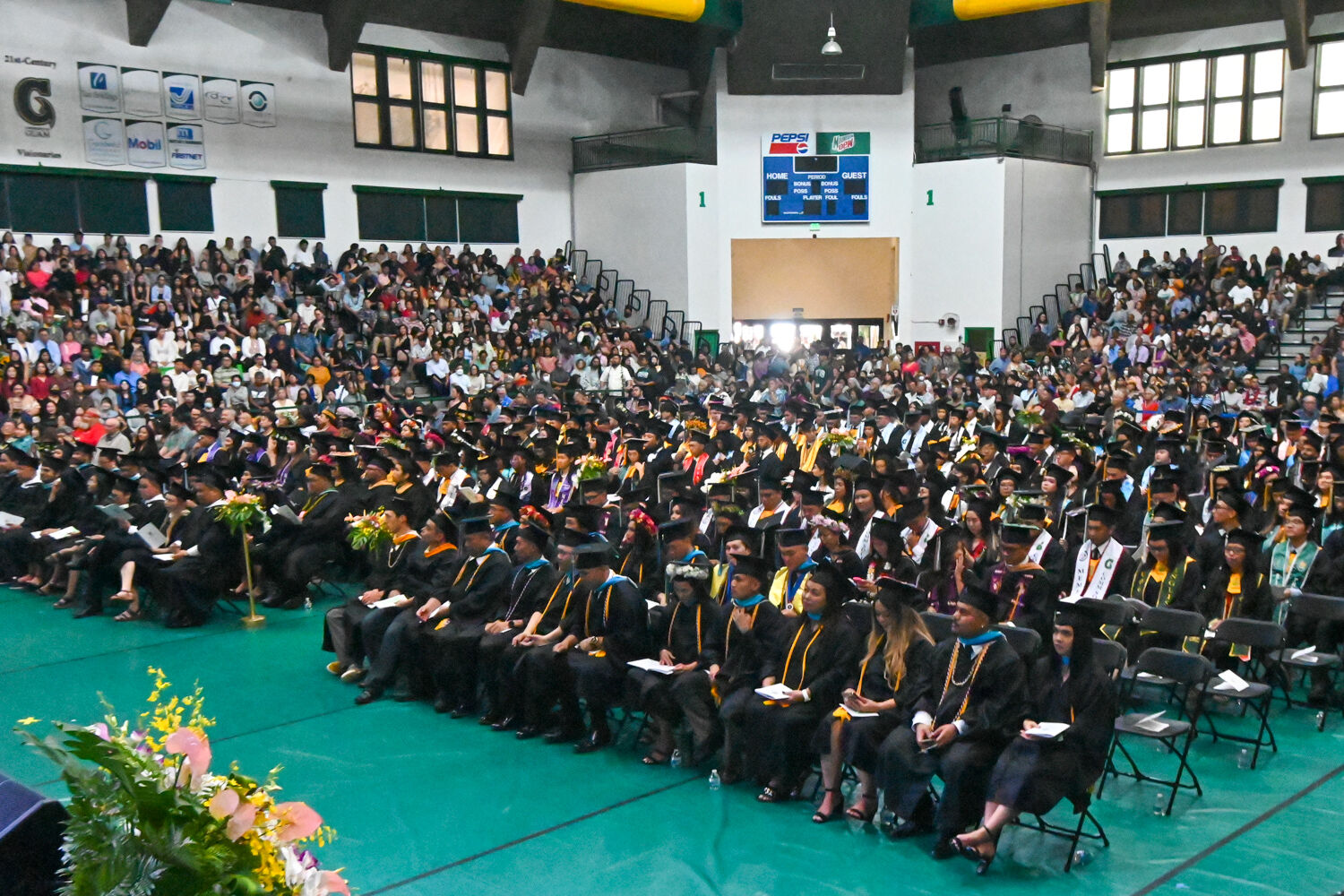 UOG celebrates 220 graduates | Local News | postguam.com