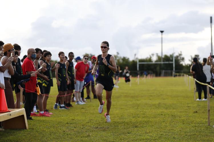 SPORTS: GW's Robin Cruz repeats as ISA cross-country champ, JFK's Hugh ...