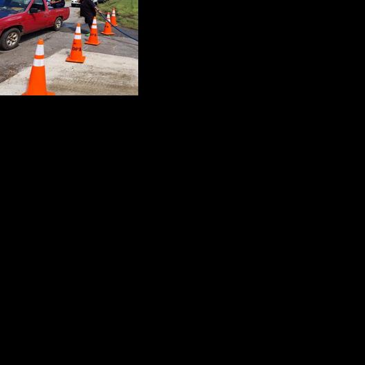 Saipan residents line up for food, water | CNMI | postguam.com