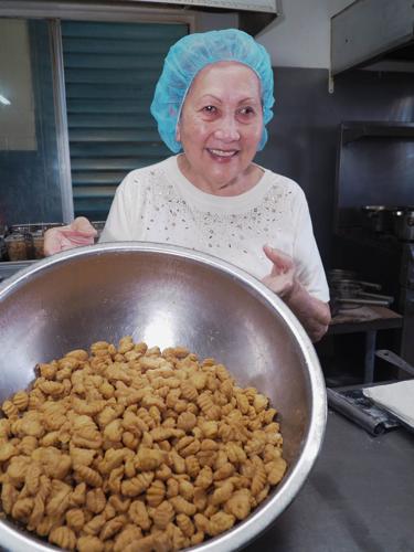 Tita’s Bakery pushes past pandemic strain to continue producing guyuria ...