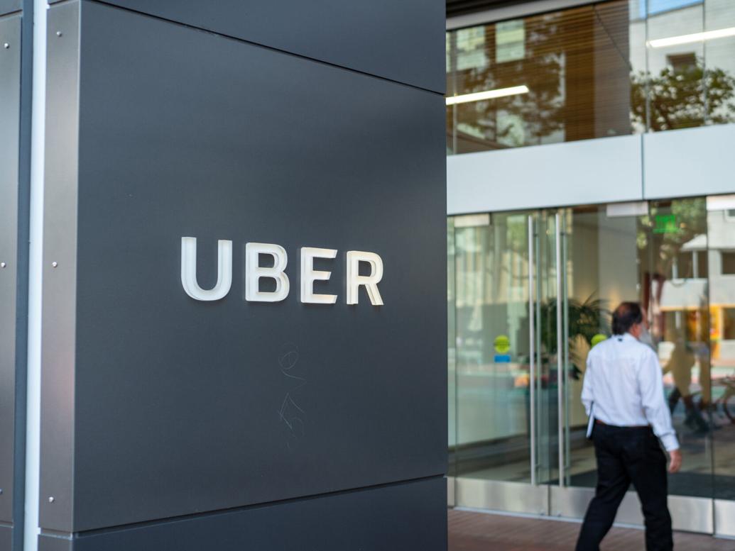 Uber, target of car crash lawsuits, pushes for a law to limit ...