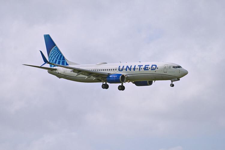 GVB, United Airlines announcing discount campaign for Liberation Day ...