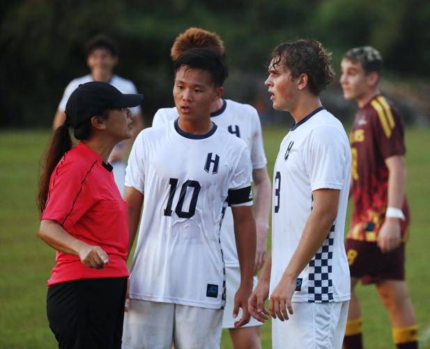 Friars' Arthur Manglona drives in game-winner | Local Sports | postguam.com