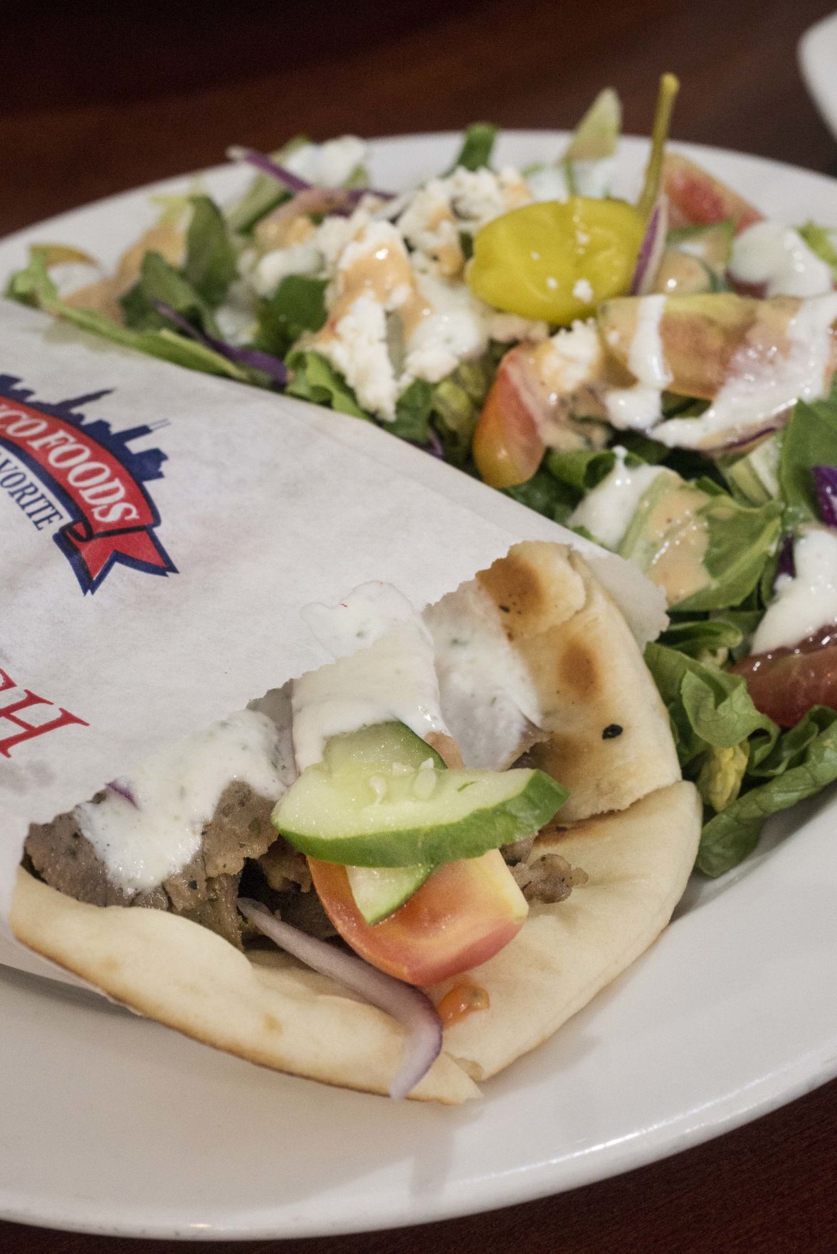 At home at Mosa's Joint | Maila Ta Fan Boka | postguam.com