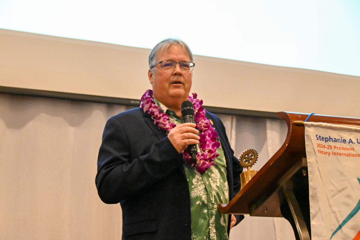 Professor urges Guam to take direct action in relationship with the ...
