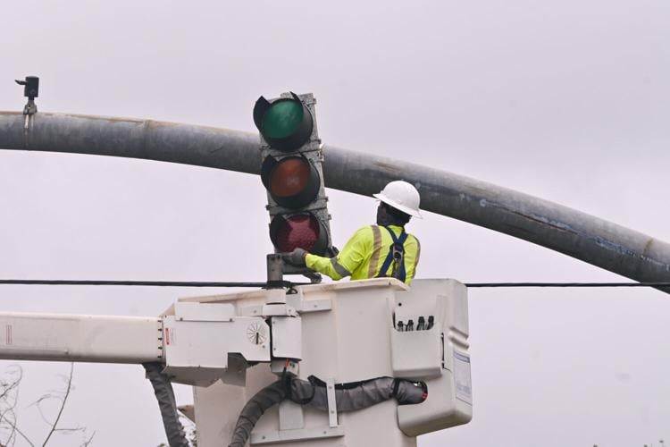 Recovery without manpower is not recovery | Letters to the Editor ...