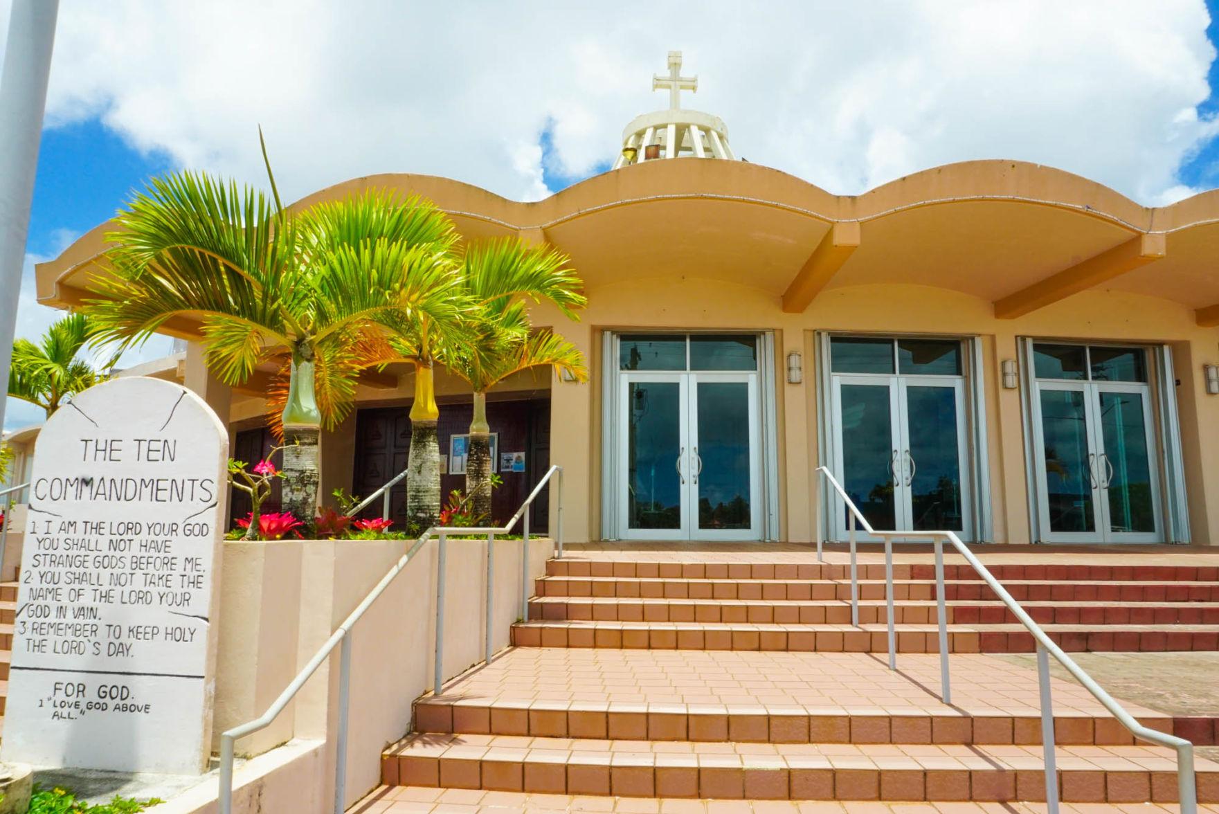 Ex-priest implicated in lawsuits dies | Guam News | postguam.com