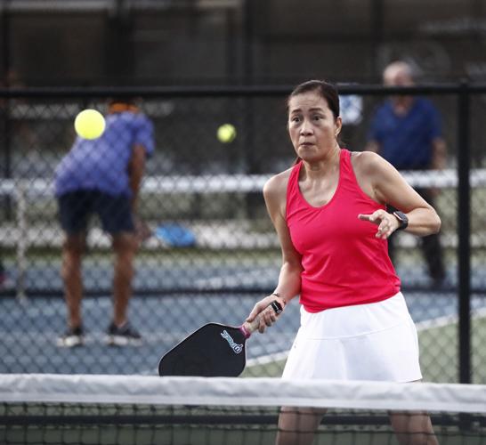 Fast-growing pickleball opens inaugural league at tennis center | Local ...