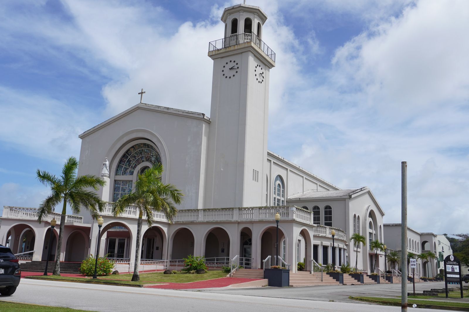 Archdiocese: Cathedral opens doors to faithful | Local News | postguam.com