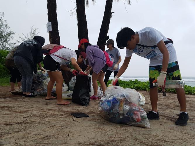 Hundreds clean up Guam beaches | Local News | postguam.com