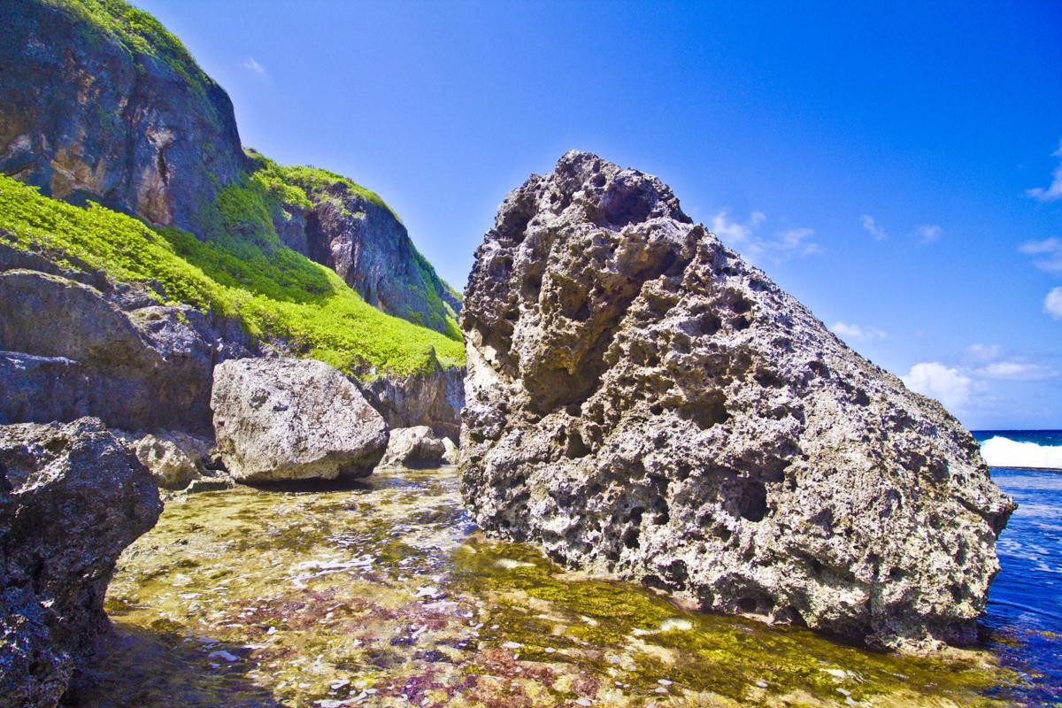A coastal cruise to Ylig Bay, Turtle Cove and Taga'chang Beach | Spots ...