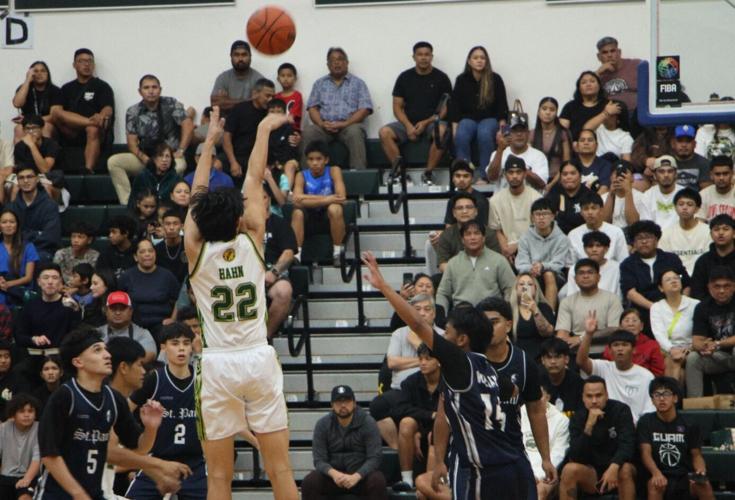 Islanders run their way into history with 68-53 win over Saint Paul ...