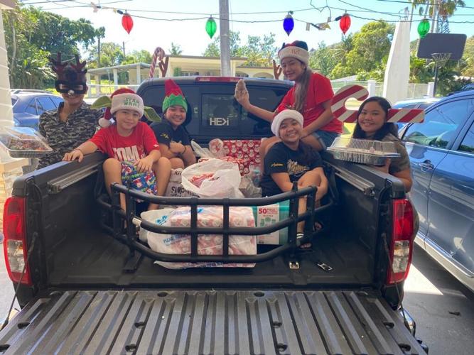 Family shares Christmas spirit | Local News | postguam.com