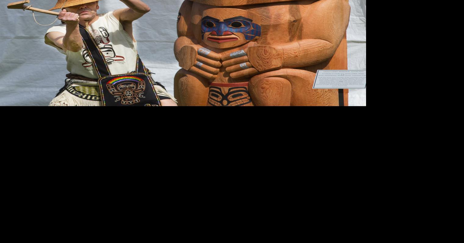 Master carver creates totem pole to honor sister-in-law | Lifestyle ...