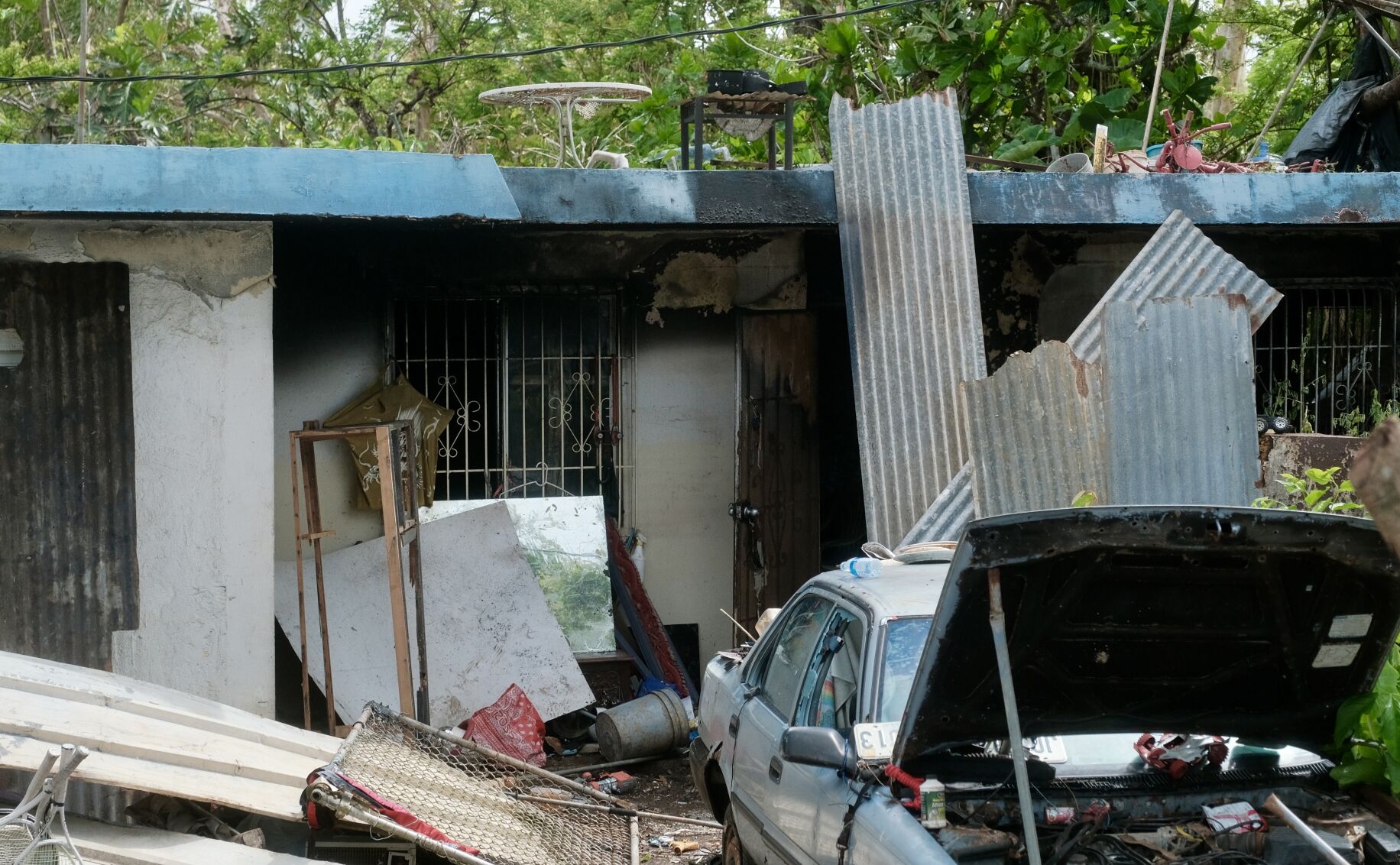 Structure fire closes roads near elementary school | Local News ...