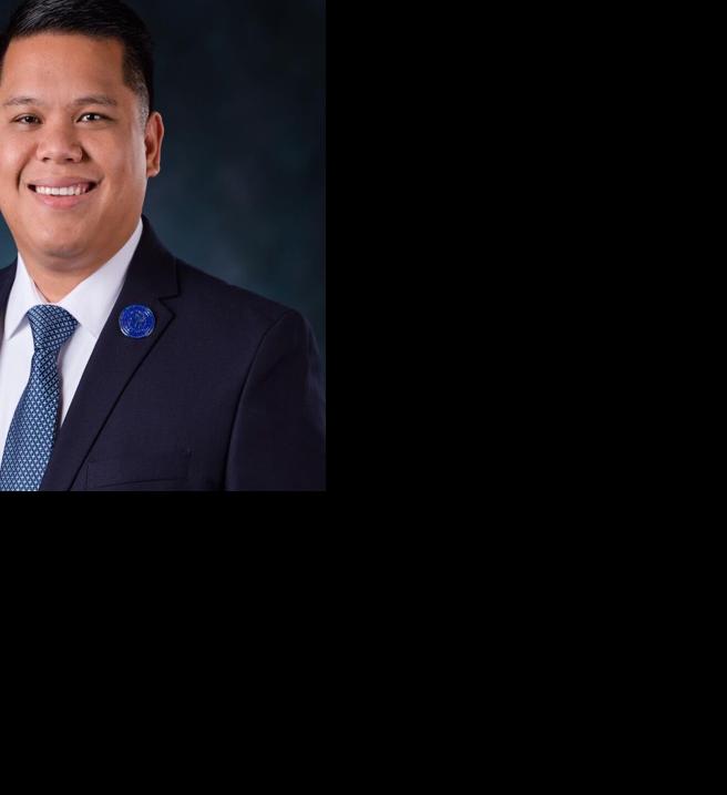 Governor announces new chief of staff, deputy | Local News | postguam.com