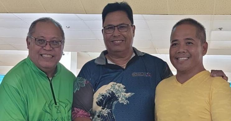 Rick Torres outlasts Liz Langas for senior bowling title | Local Sports ...