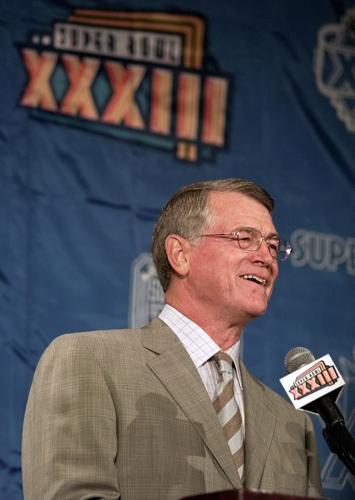 After honoring 1998 Falcons, it’s time for team to honor Dan Reeves ...