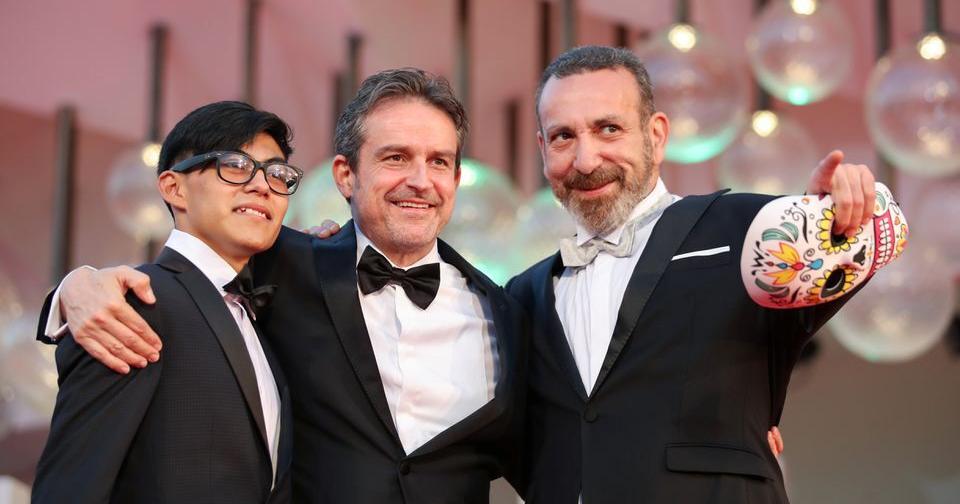 Film shines light on Mexican sweatshops at Venice festival | Movies ...