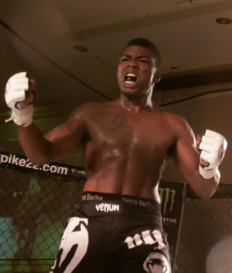 Jones dedicates UFC fight to his friend, the late Kyle 'Boom' Reyes ...