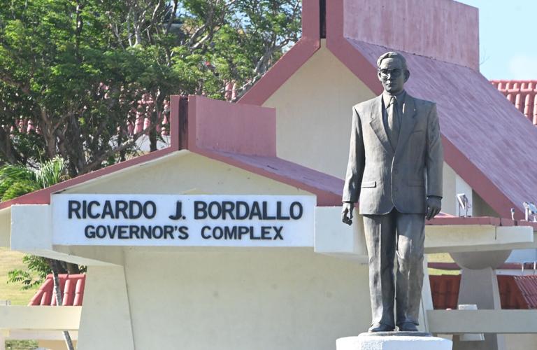 Governor signs 19 new laws, vetoes 5 bills | Local News | postguam.com