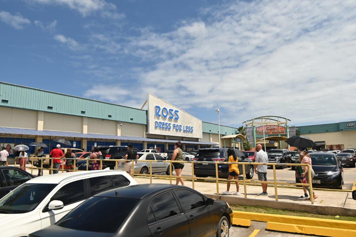 Guam shoppers form long lines as Ross reopens | Guam News | postguam.com