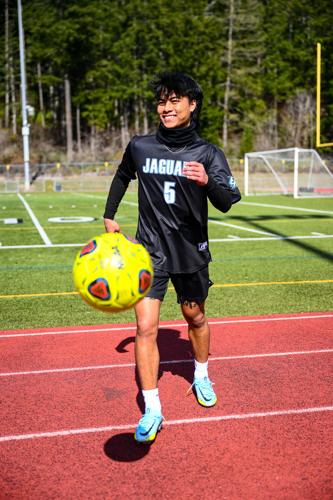 Friars' EJ Sablan named first team defender in All-South Puget Sound ...
