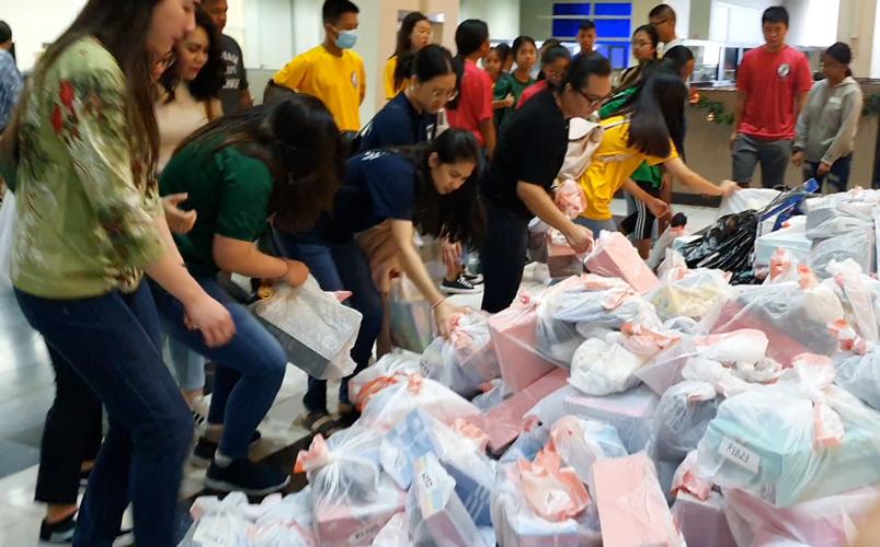 Gingerbread workshops and Sugar Plum Tree help make the season bright ...