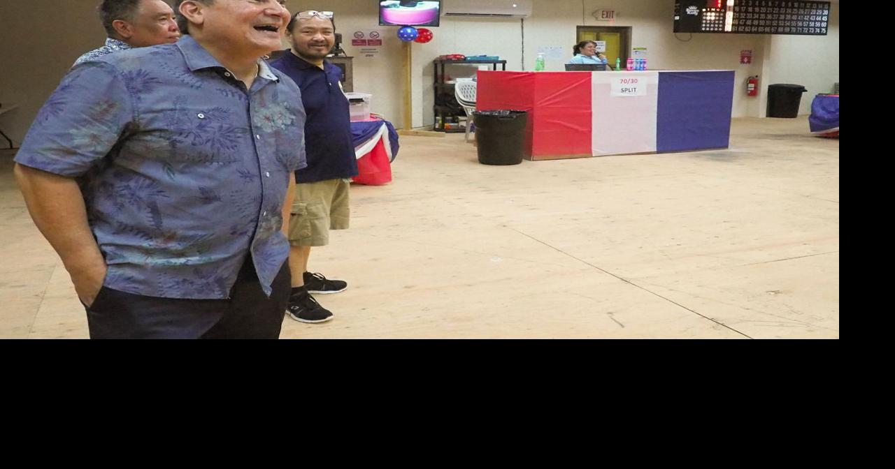 Governor tours carnival bingo hall | Guam News | postguam.com