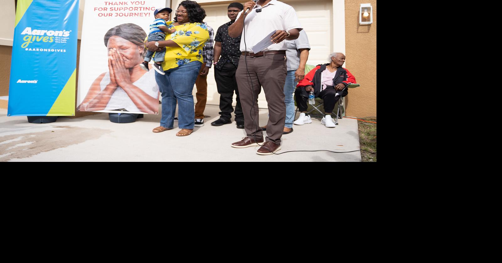 Warrick Dunn’s compassion now spans 25 years and counting | National ...