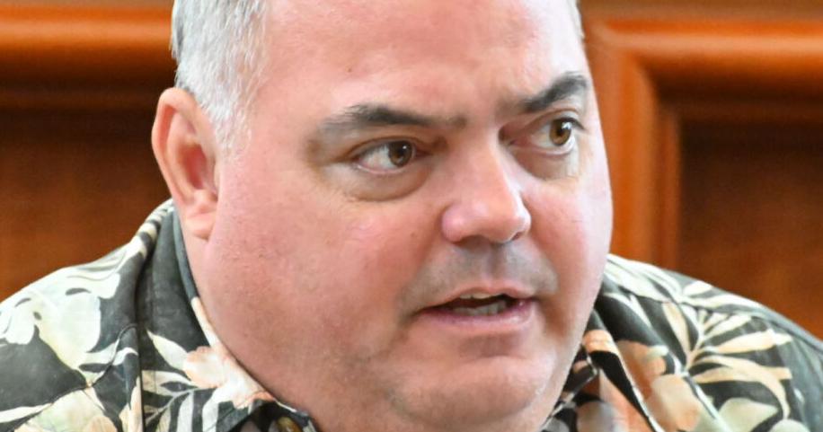 Duenas tries another override | Local News | postguam.com