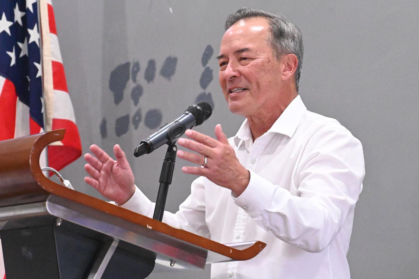 Moylan takes 2nd oath of office | Local News | postguam.com