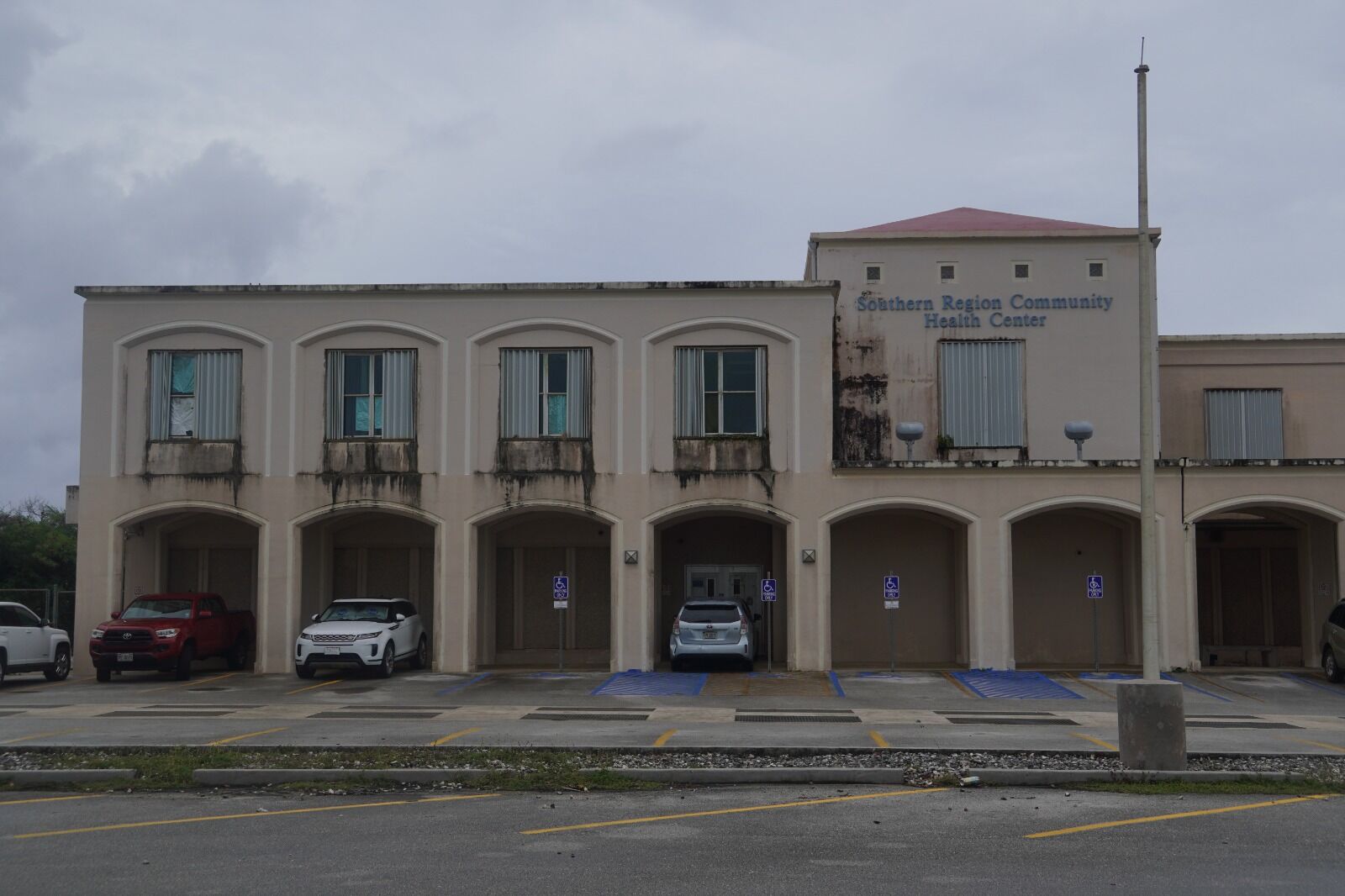 Southern health center to open through storm, public advised to stay ...