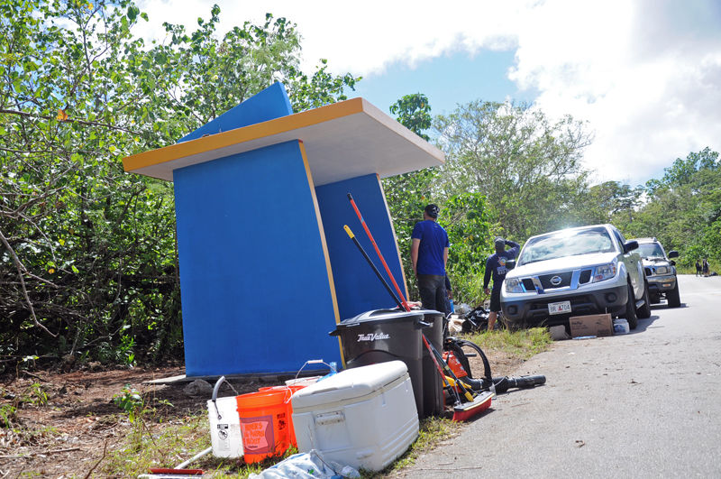 Volunteers clean Yigo bus stop | Guam News | postguam.com