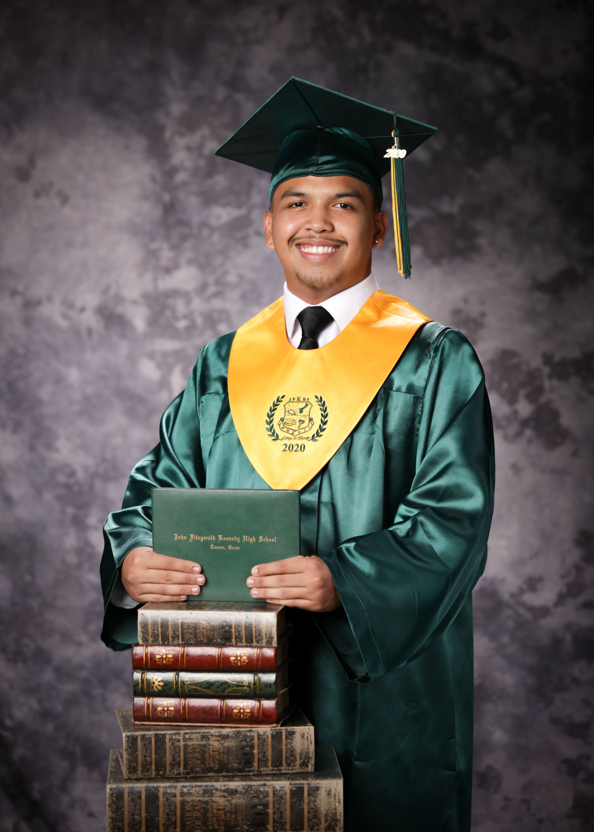 Kyle Rios | Profiles | postguam.com