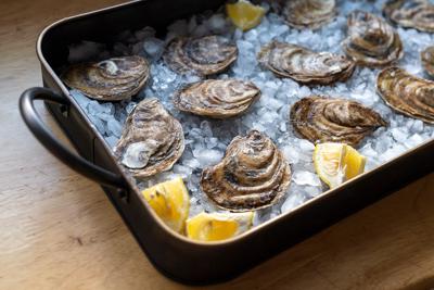 how to cook shucked oysters on the stove