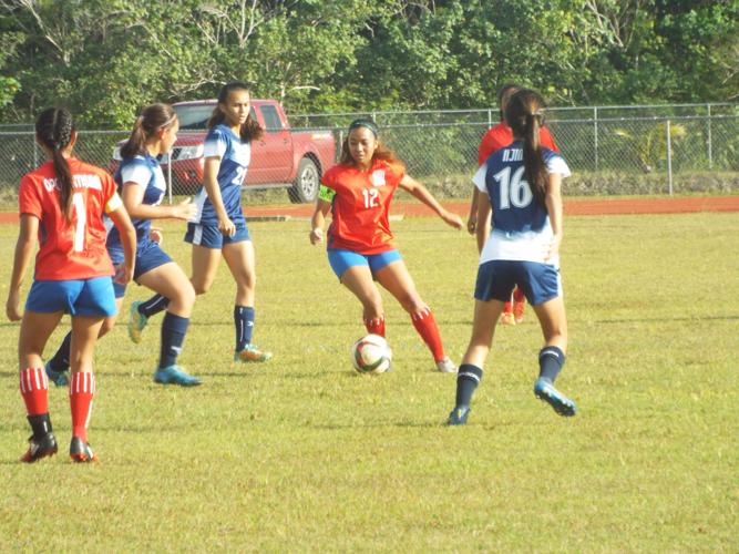 Cruz leads Bulldogs past Eagles | Local Sports | postguam.com