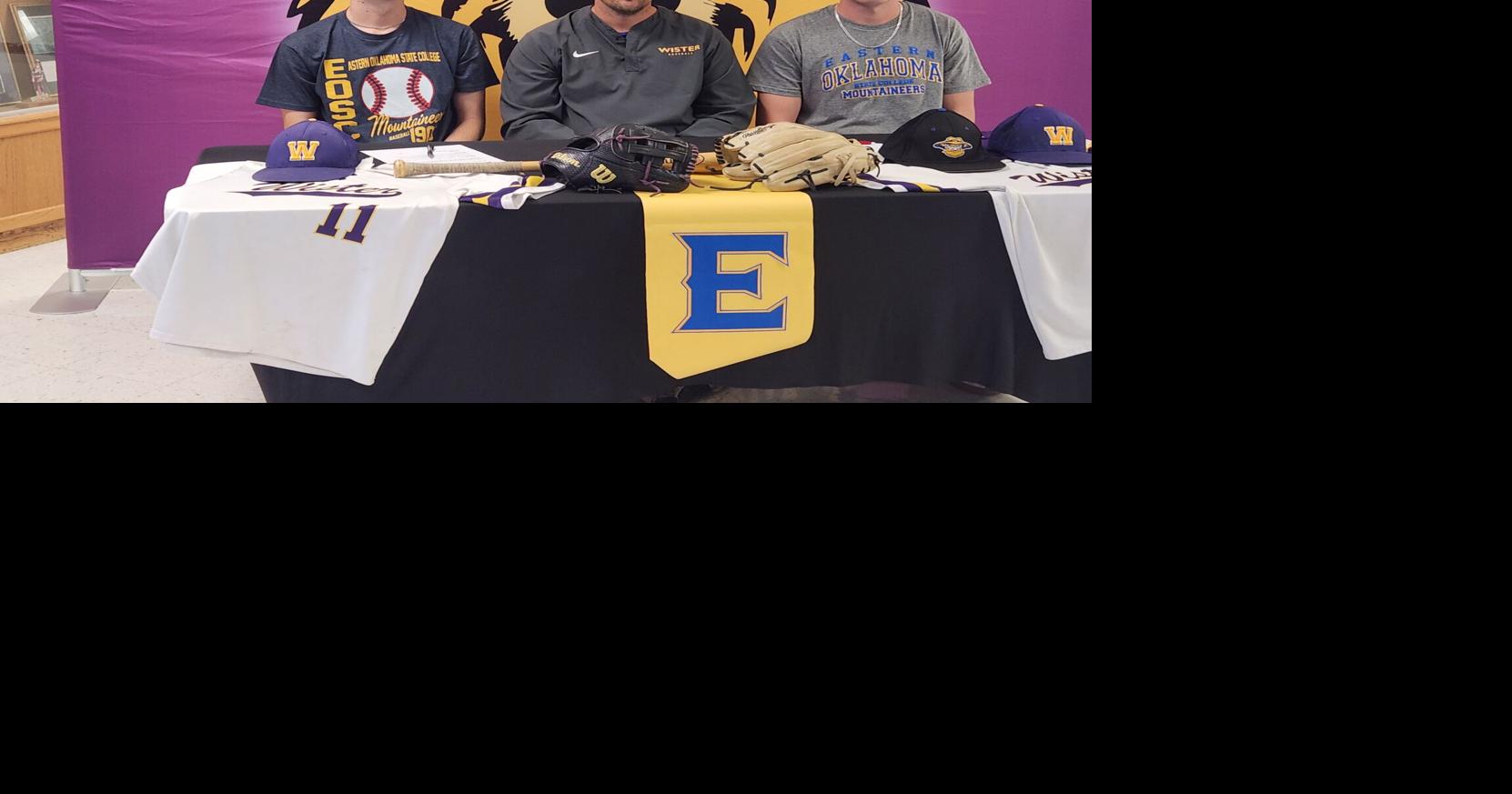 Wister's Muncy, Byars sign to pitch for EOSC | Sports | poteaudailynews.com