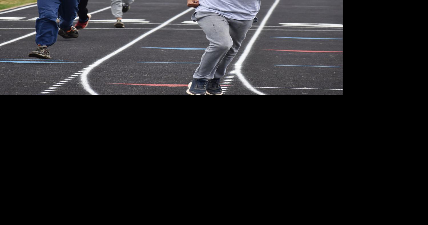 2024 Heavener HS track meet | Multimedia | poteaudailynews.com