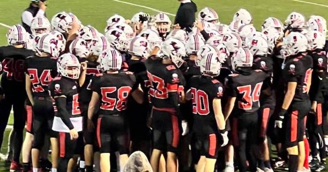 Football playoffs: Poteau Pirates make state semifinals, Keota fades in ...
