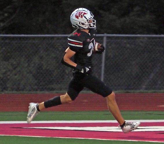 Raiders celebrate HOCO in style! | Sports | pottcotimes.com