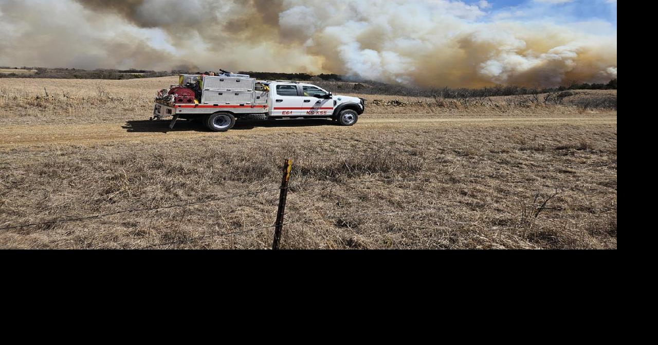 Wildfire prompts evacuation notices | News | pottcotimes.com