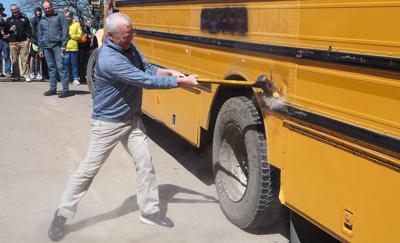 Hemphill bids smashing farewell to 39-year coaching career | Sports ...